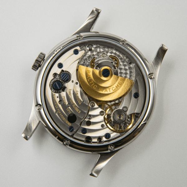 Perpétuel x Baltic Has Revived Retro 1940s Inspired Timepiece